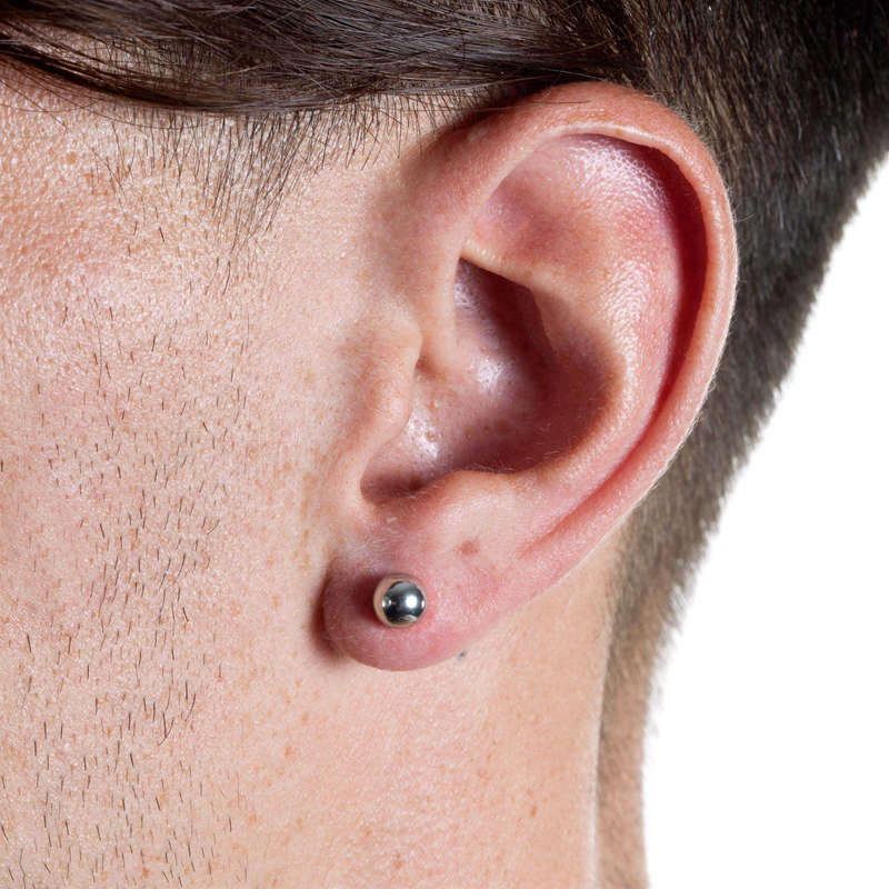 Metal stud earrings store